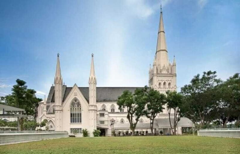 A Walking Tour of Singapores Heart with a Classic SG Meal - Frequently Asked Questions