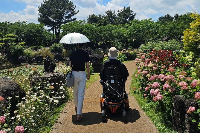 A wheelchair-friendly trip west of Jeju - Key Points