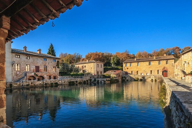 A Wine bliss in Montalcino, Montepulciano, Val d'Orcia - Exploring Montalcino: The Heart of Brunello