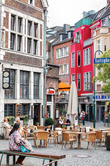 Aachen: Express Walk with a Local in 60 minutes - Breaking Down the Tour Itinerary