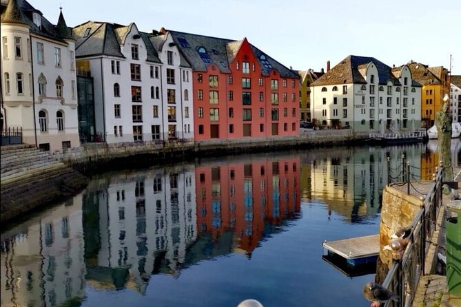 Aalesund Highlights +Alnes the Most Beautiful Island 3H Excursion - Itinerary Highlights