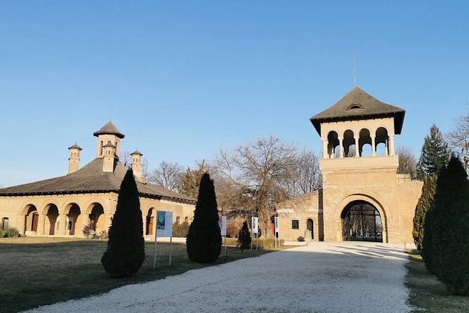 Abandoned Fort, Dracula's Grave and Mogoșoaia Palace, Private - Additional Sightseeing Options