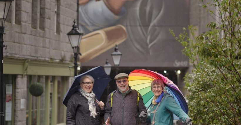 Aberdeen: Daily City Centre Walking Tour (2pm) - An In-Depth Look at the Aberdeen Walking Tour