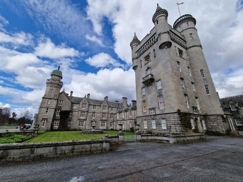 Aberdeen: Highland Heritage, Balmoral and Tartan Day Tour - Aberdeen: Highland Heritage, Balmoral and Tartan Day Tour