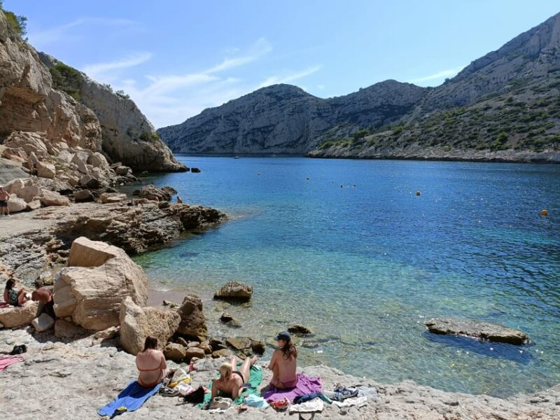 Absolut Calanques de Marseille. Canyons, fisher village and turquoise beach - Practical Tips for Travelers