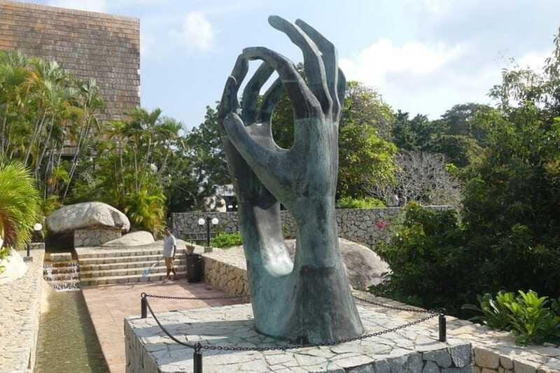 -Acapulco: 4Hrs City Tour w/Peace Chapel and Mural of Diego - Who Should Consider This Tour