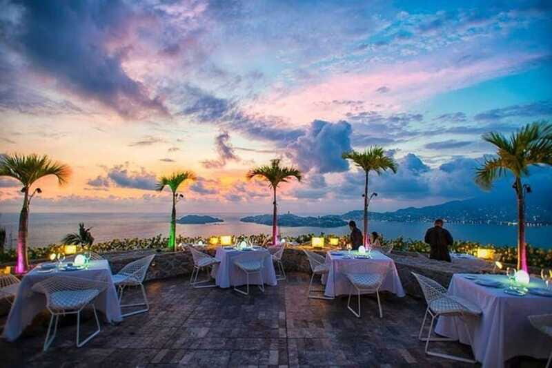 -Acapulco: Bella Vista Dinner with Drinks and Cliff Diving - An Authentic Yet Luxurious Evening