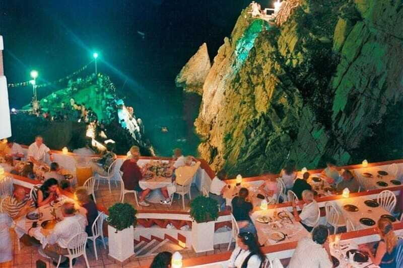 -Acapulco: Cliff Divers Experience w/ Al Pastor Tacos Dinner - Deep Dive into the Itinerary