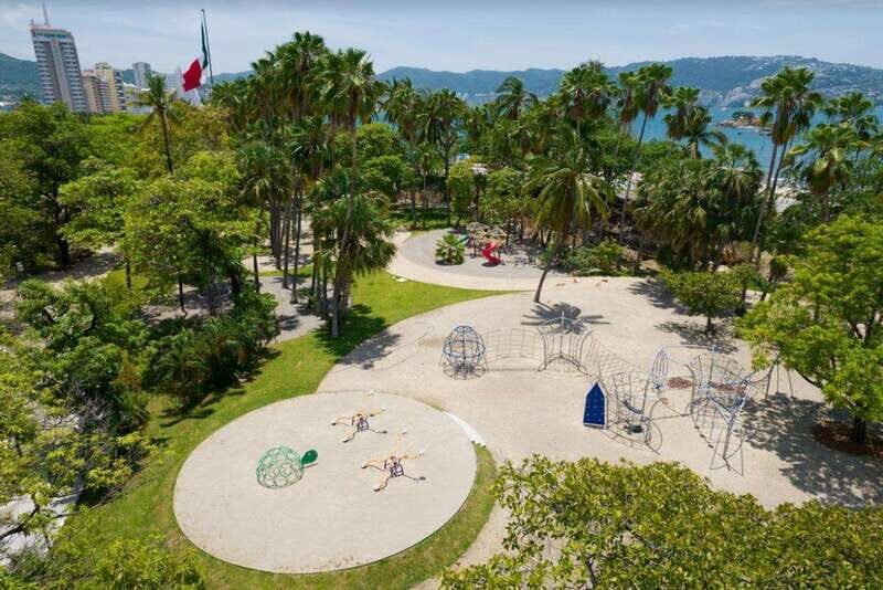 Acapulco: Early Birding Feathered Wonders with Breakfast - The Sum Up