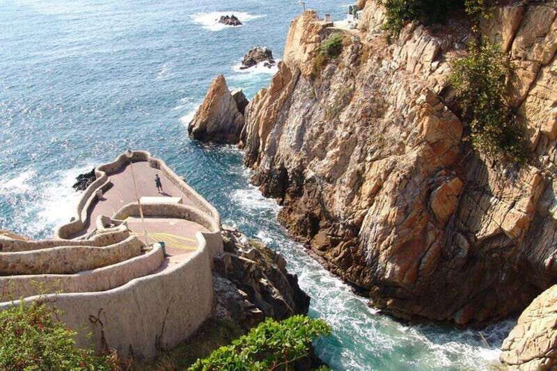 Acapulco: Express Cliff Diving Show Tour - The Sum Up
