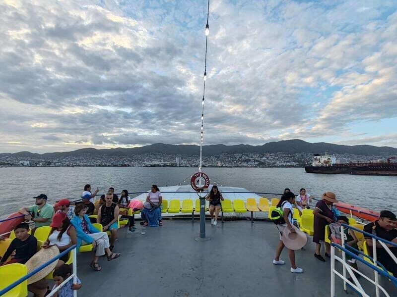 Acapulco: Sunset on Yacht Bonanza Tour - The Itinerary Breakdown