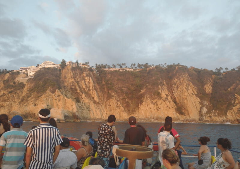 Acapulco: Sunset Party Boat Tour with Open Bar - The Experience: What to Expect