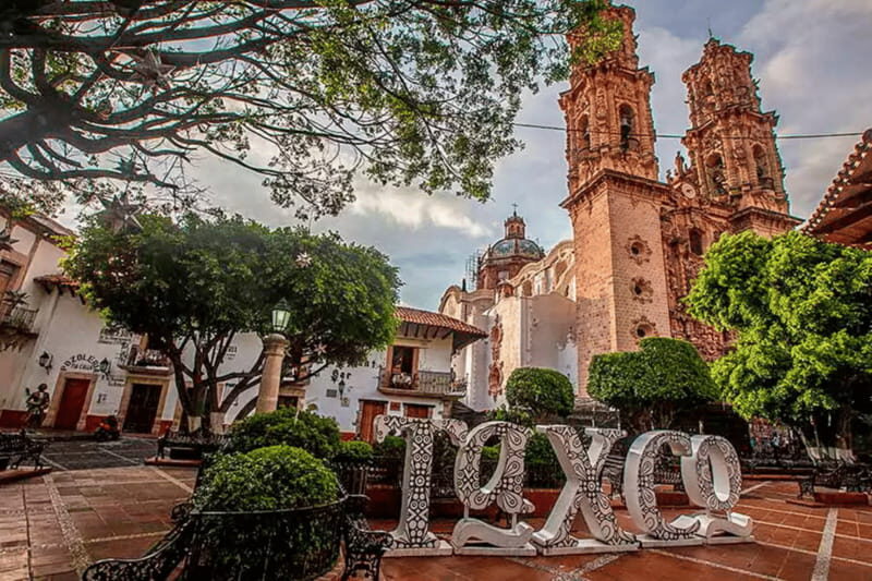 Acapulco to Taxco: One-Day Colonial Silver City Tour - A Detailed Look at the Tour Experience