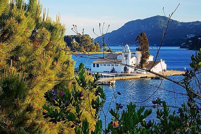 Achilleion Palace and Corfu Old Town Tour - Historical Insights Into Achilleion Palace