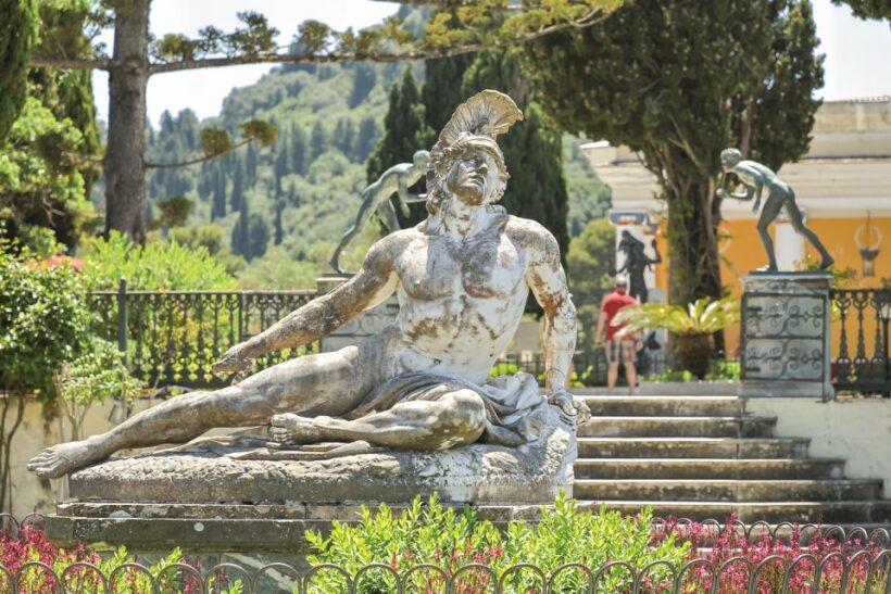 Achilleion Palace, Kanoni & Corfu Old Town Private Tour - Authentic Experiences & Excellent Feedback
