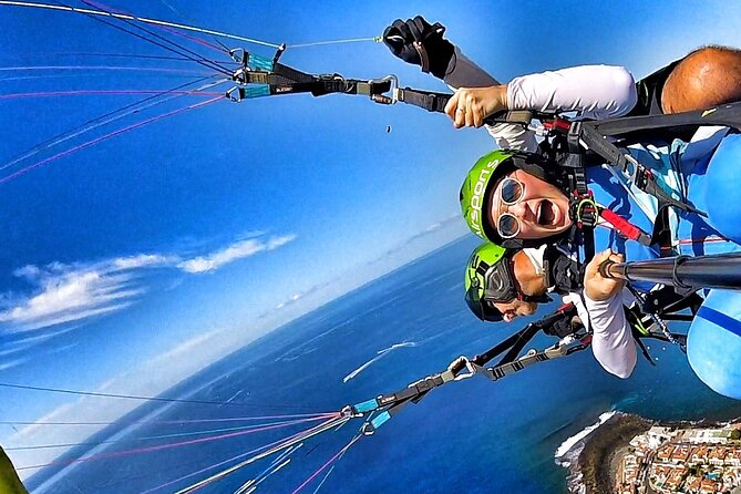 Acrobatic Paragliding Tandem Flight above south Tenerife - A Thrilling Flight Above South Tenerife: An Honest Look at the Acrobatic Paragliding Tandem Experience