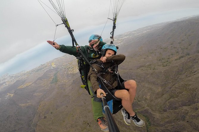 Acrobatic Paragliding Tandem Flight in Tenerife South - Meeting Point and Pickup Details