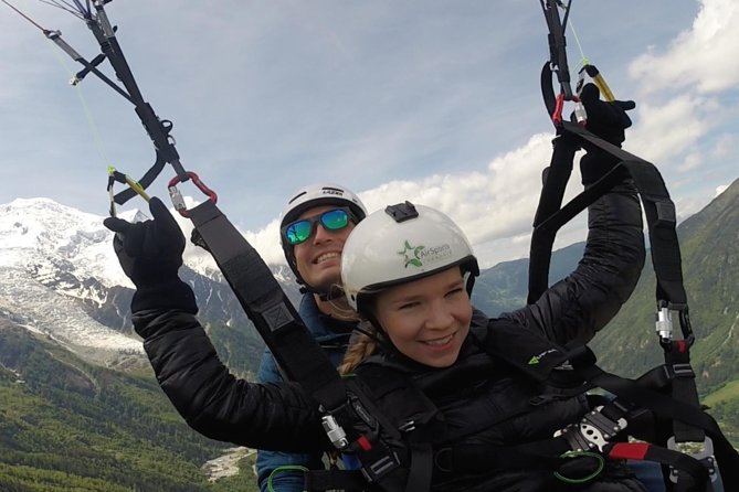 Acrobatic Paragliding Tandem Flight Over Chamonix - Stunning Views of the Alps and Mt. Blanc