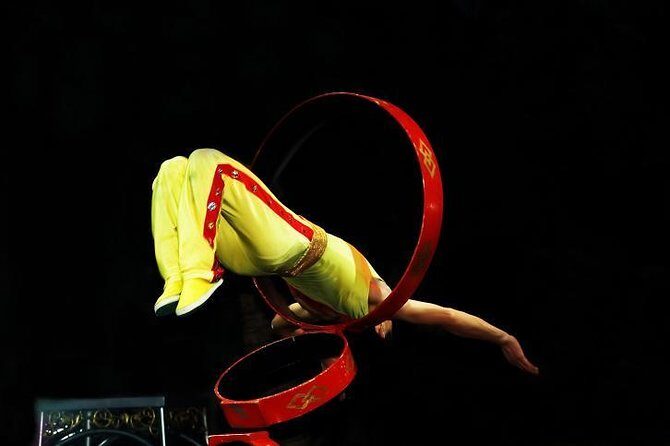 Acrobatics Show plus Ding Tai Fung Dinner Experience in Beijing - Key Points