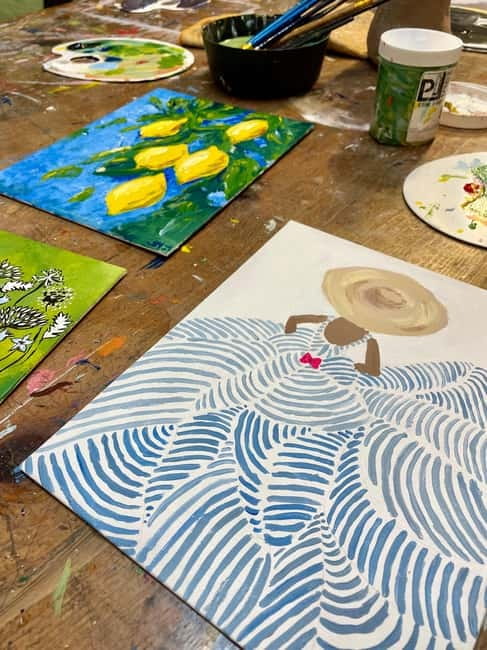 Acrylic Painting in the Heart of Palmas Old Town - The Sum Up