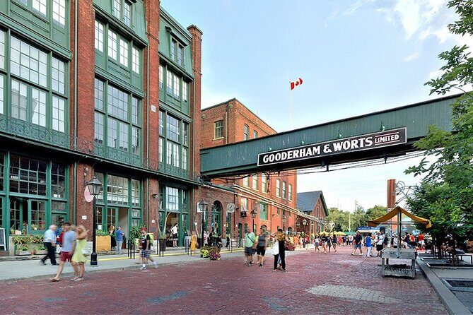 Action Film and Television Locations Half Day Tour in Toronto - Who Should Consider This Tour?