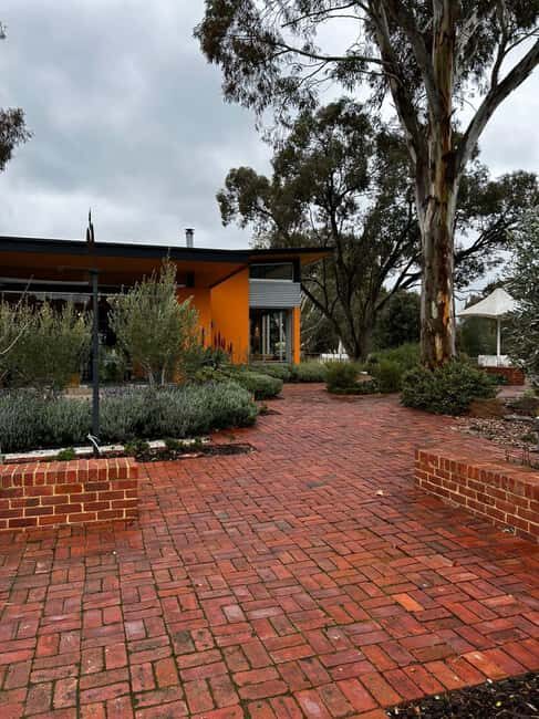 Adelaide: Barossa Valley Gin & Wine Tour - Discovering the Heart of the Barossa Valley