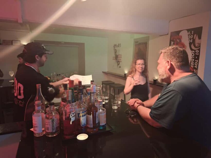 Adelaide: Hidden Bar Tour with Local Guide - Key Points