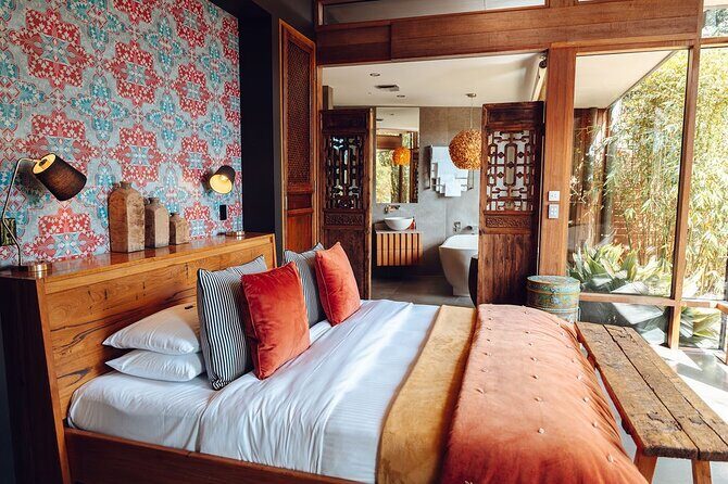 Adelaide Hills Luxury Villa & Wine Tour Package - What’s Included, and What’s Not