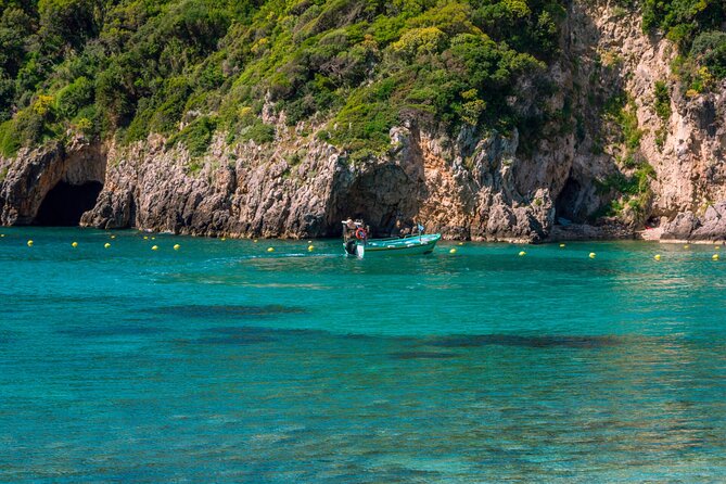 Admire the Most Iconic Sights of Corfu in One Day - Lakones