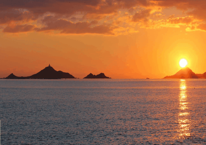 Admire the sunset over the Sanguinaires Islands - What Makes This Tour Special?