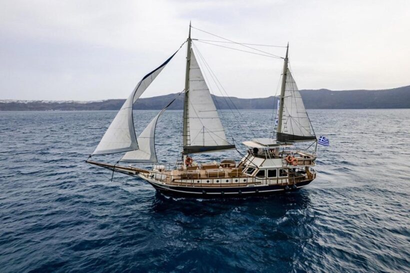 Adonis Luxury Schooner Santorini Full Day Cruise - An Authentic Day on the Aegean: What to Expect from the Tour