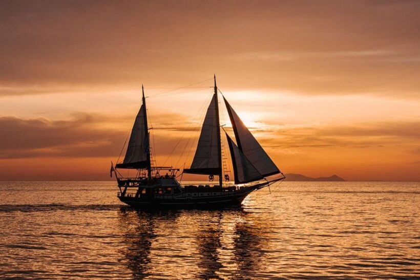 Adonis Luxury Schooner Santorini Full Day Cruise - Final Thoughts