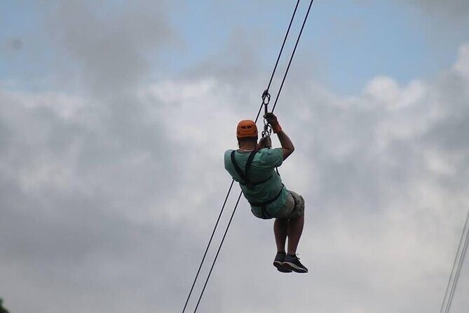 Adrenaline of Zipline el Valle from Samana Special for little cruisers - The Sum Up
