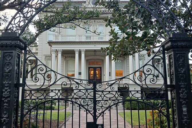 Adults-Only Garden District Cemetery Anne Rice True Crime Tour - Final Words