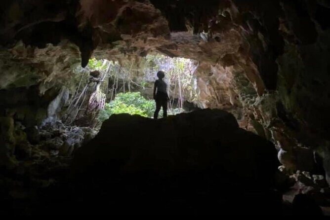 Adventure in Cave and the Guayaney Spring - Key Points