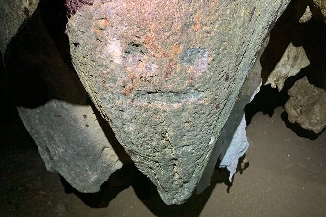 Adventure in Cave and the Guayaney Spring - The Experience from the Traveler’s Perspective