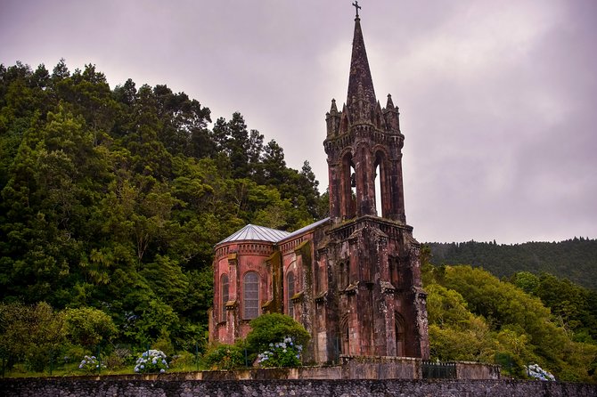 Adventure in the Furnas, With Volcanoes, Lagoons and Tea Plantations - Furnas: A Volcanic Wonderland