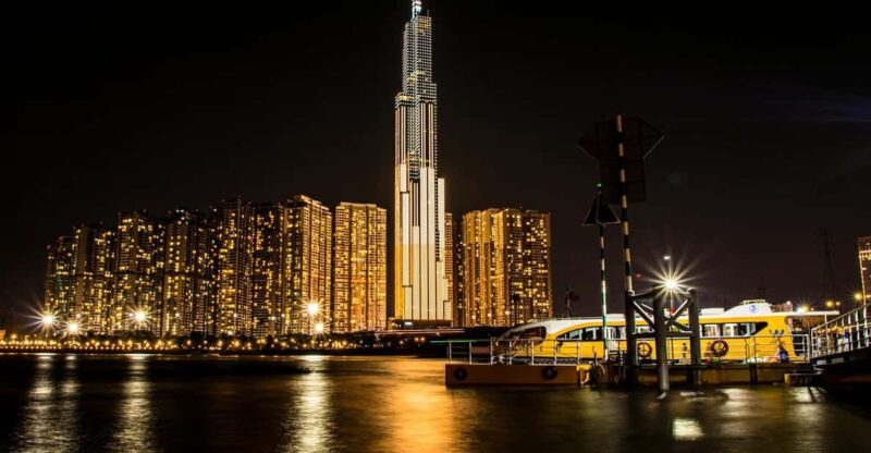 Adventure Motorbike Street Food Tour In Ho Chi Minh City - The Itinerary in Detail: What to Expect