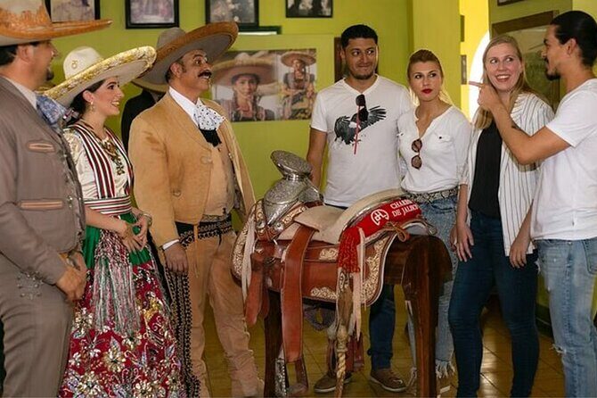 Adventure tour Between Charros, Mariachi and Parián de Tlaquepaque - A Deep Dive into the Experience