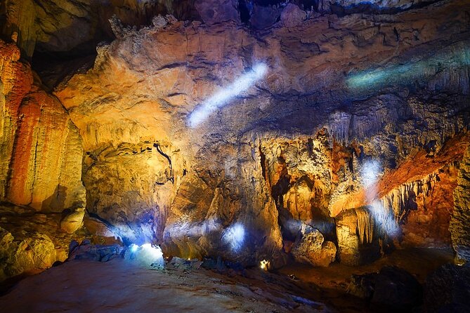 Adventure Tour to Ban Gioc Waterfall - Ba Be Lake 3 days 2 nights - What the Reviews Say