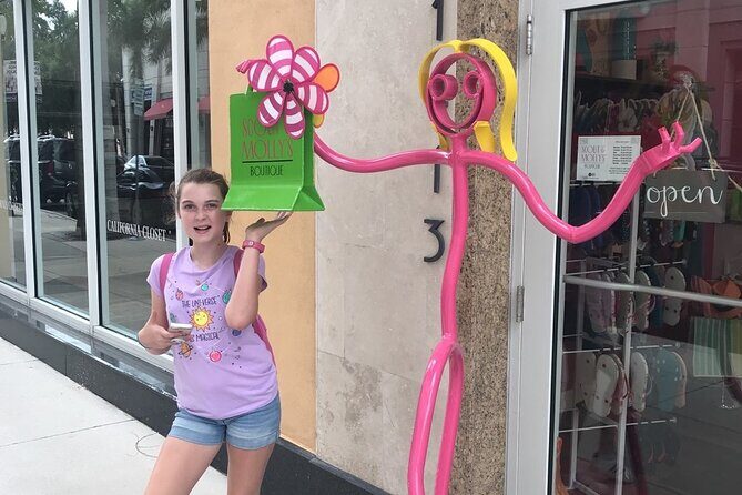 Adventurous Scavenger Hunt in Downtown Las Vegas - What the Experience Looks Like in Practice