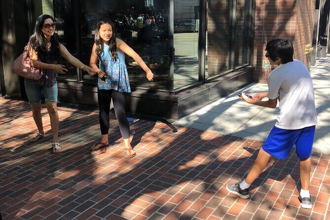 Adventurous Scavenger Hunt in Elizabeth by Crazy Dash - Who Should Consider This Experience?