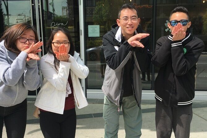 Adventurous Scavenger Hunt in Hamilton by Zombie Scavengers - Exploring the Zombie Scavengers Experience in Hamilton
