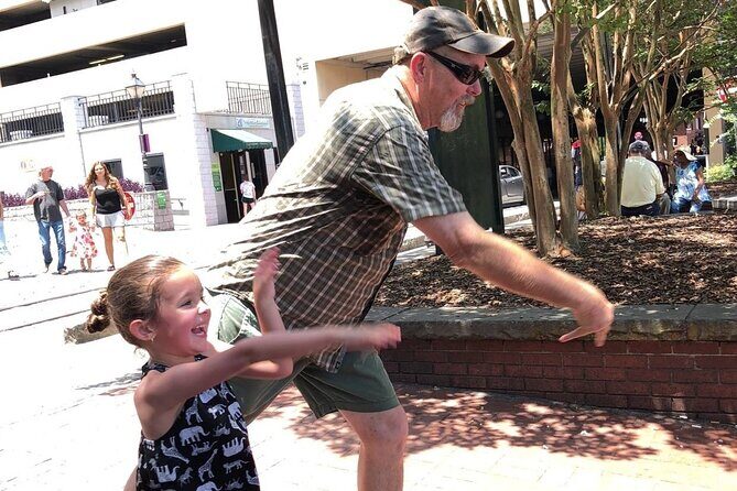 Adventurous Scavenger Hunt in Jacksonville by Wacky Walks - Who Will Love This Experience?