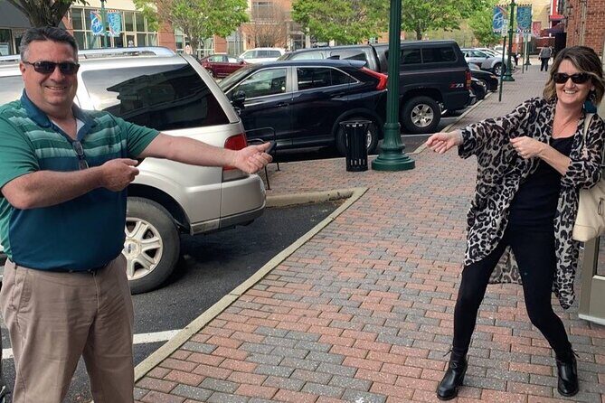 Adventurous Scavenger Hunt in Newark by Zombie Scavengers - Key Points