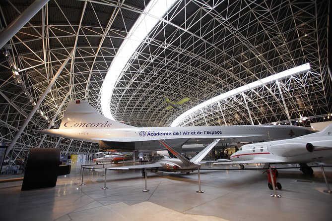 Aeroscopia Admission Ticket - Operating Hours and Seasonal Changes