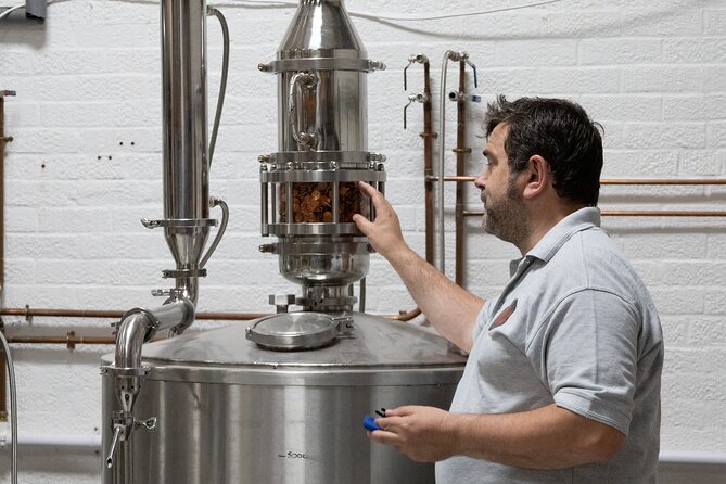 Afternoon Distillery Tour in Newport - Customer Reviews and Ratings