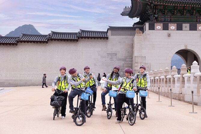 Afternoon E-bike tour and "Happy Hour" food and drinks - Discover Seoul in a New Way: E-bike Tour with Local Flavors