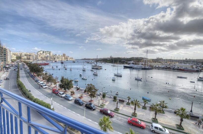 Afternoon Harbours Cruise with Guide and Roundtrip Transfers - Who Is This Tour Best Suited For?