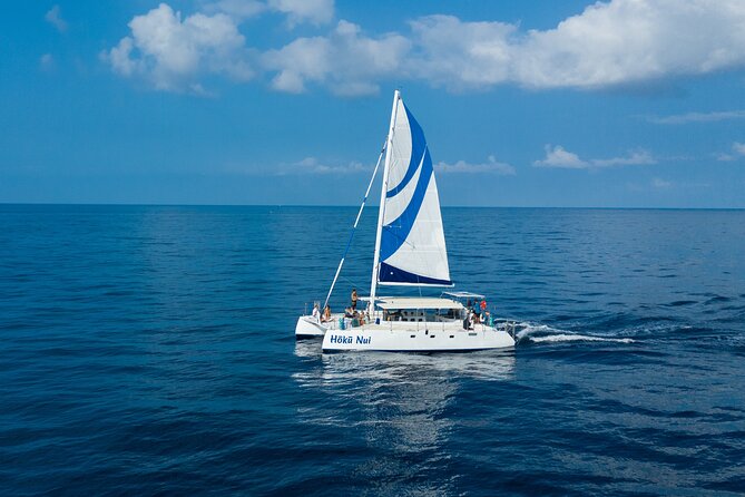Afternoon Sail & Snorkel to the Captain Cook Monument - The Group Size and Atmosphere